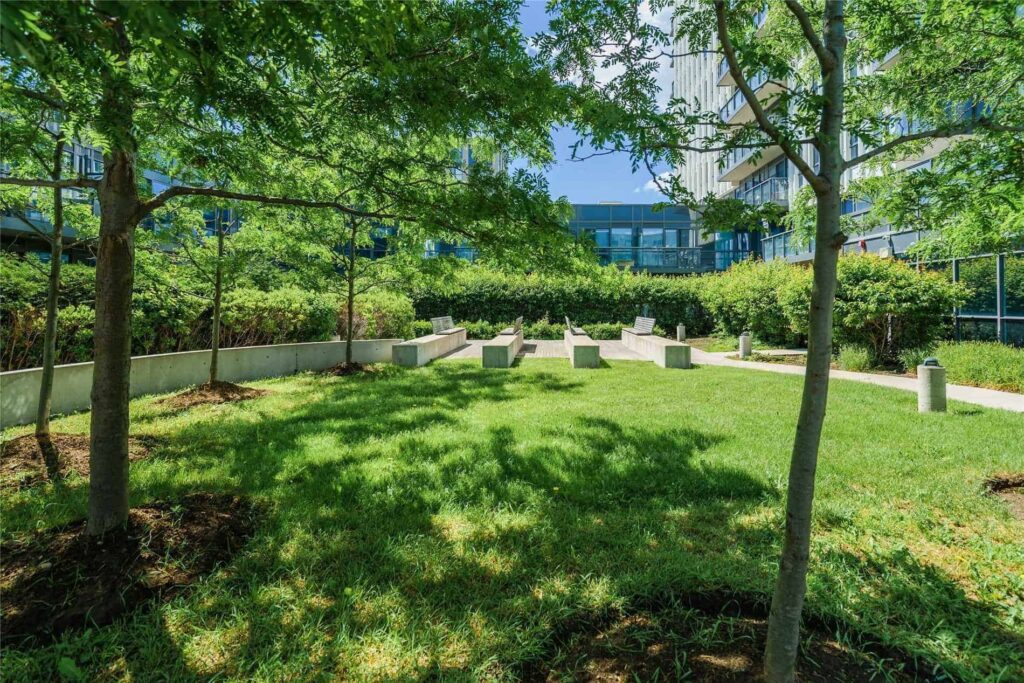 One Park Place South | 55 Regent Park Blvd | Live In Regent Park